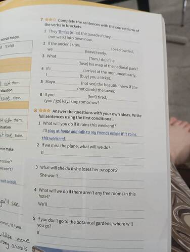 Complete the sentences with the correct verb forms and answer the first ...